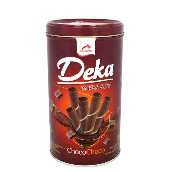 Deka choco, banan, nut wafer roll 300g デカチョコ・バナナ・ナッツウァフェールロール — Tokyo Camii Halal Market